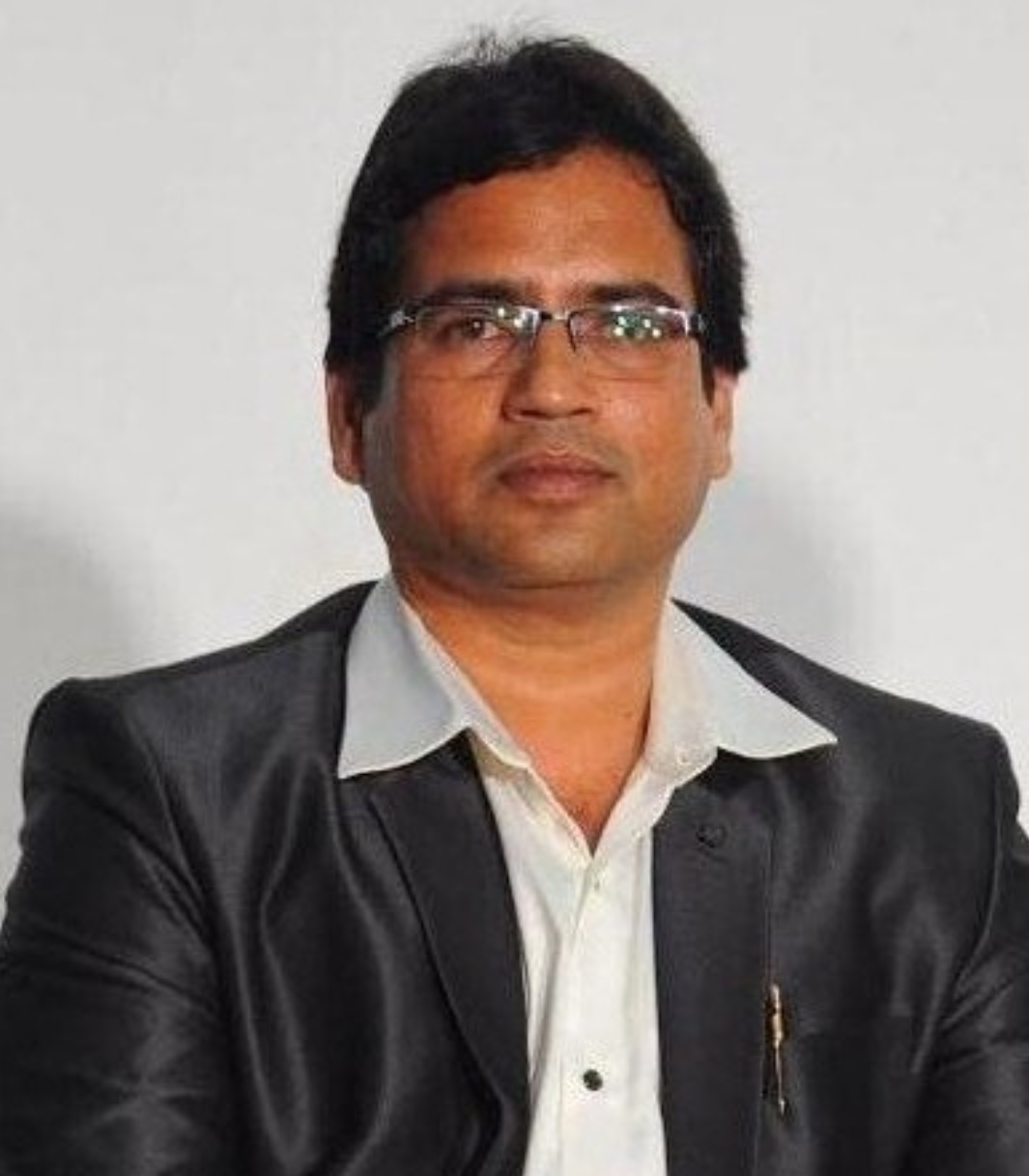 Nipa Parikh's Instagram, Twitter & Facebook on IDCrawl